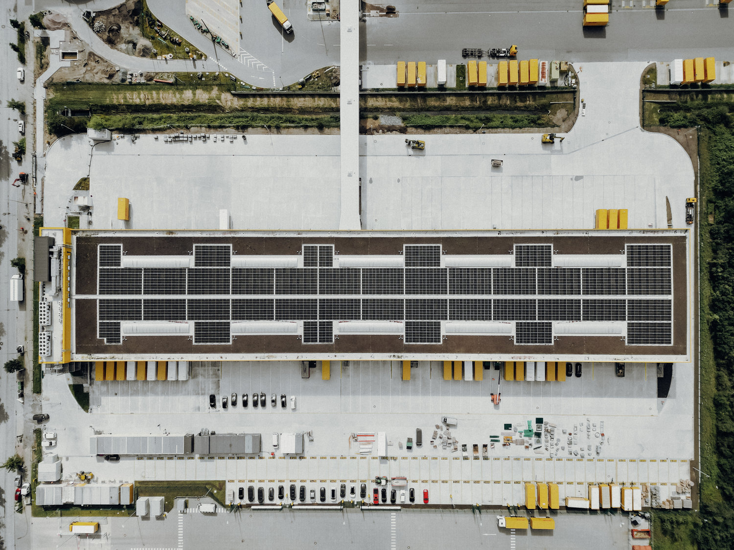 Entstehung der Transportbrücke und Logistikhalle DHL Hamburg - LHS ...