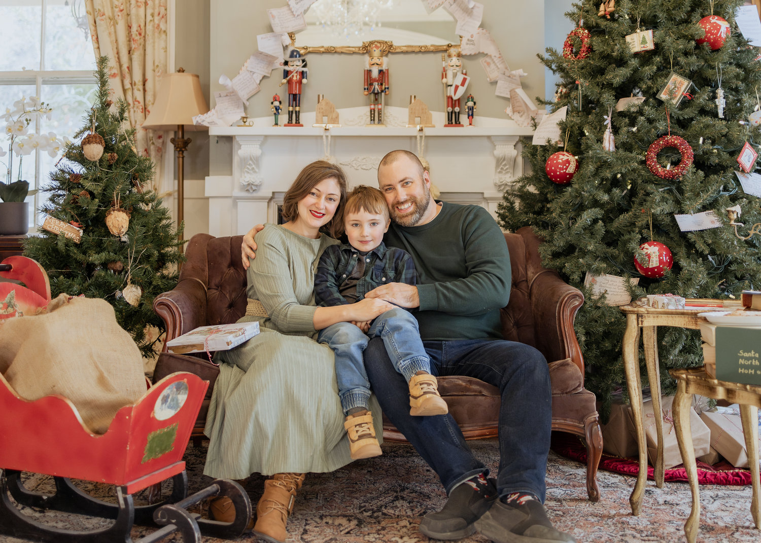 Christmas Minis at Lady Smith Manor - Moncton Wedding Photographer ...