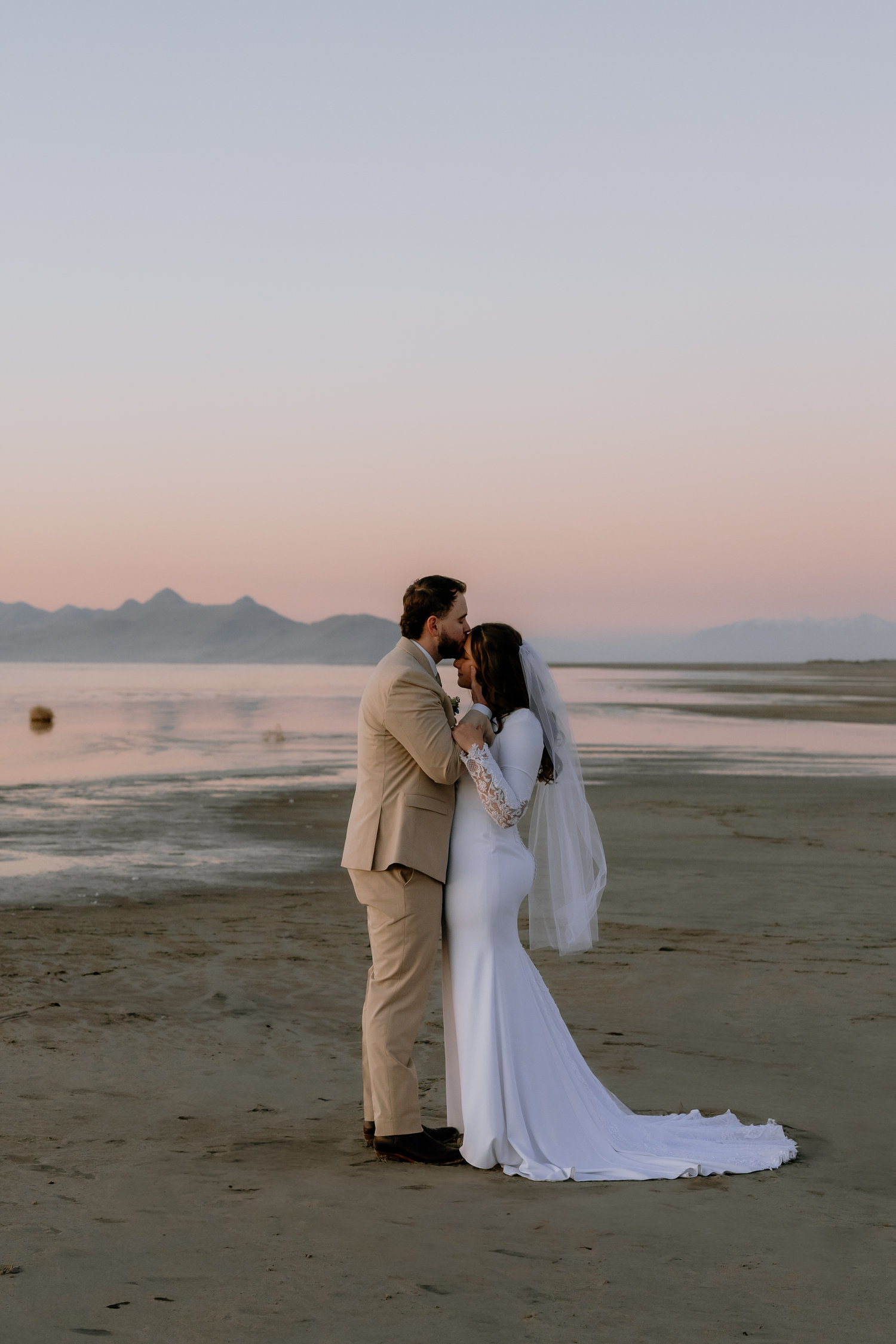 Chelsea + Ryan | Great Saltair Bridals - Jaycee Moore Photo | Utah ...