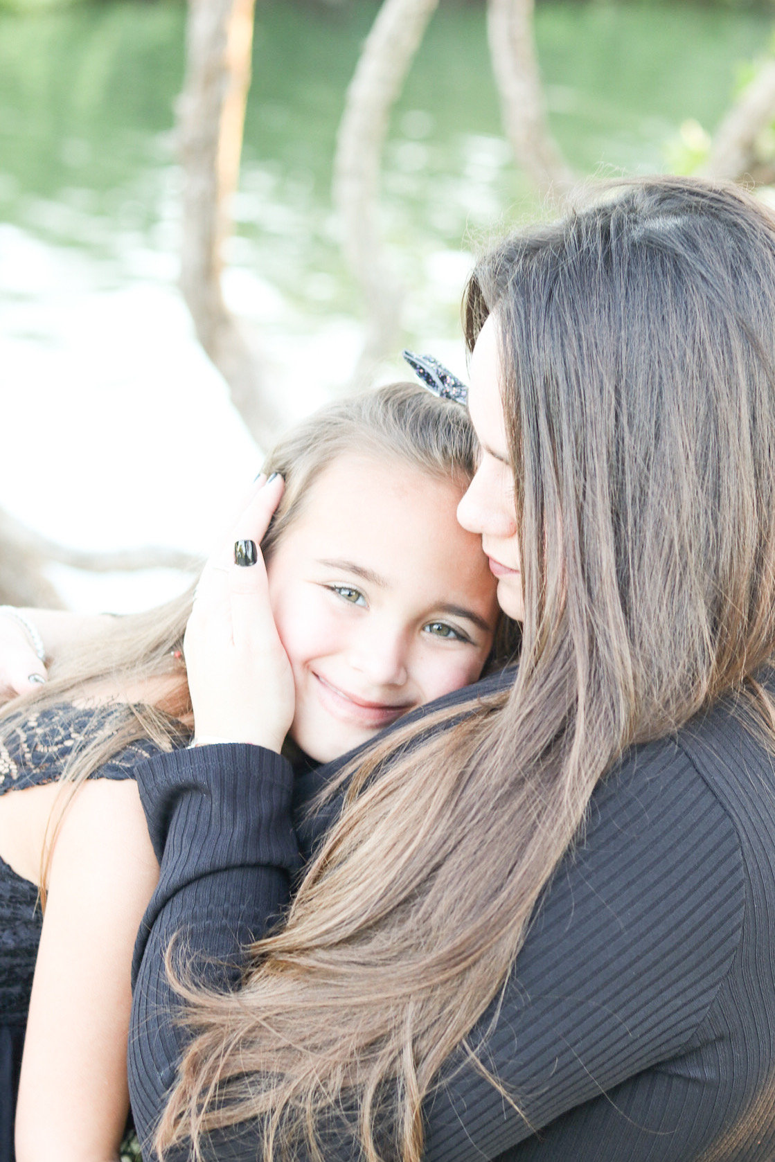 PROFESSIONAL PHOTOGRAPHER & VIDEOGRAPHERS - Laura Alexandra Photography