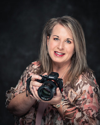 About - The Focused Lens Portraits