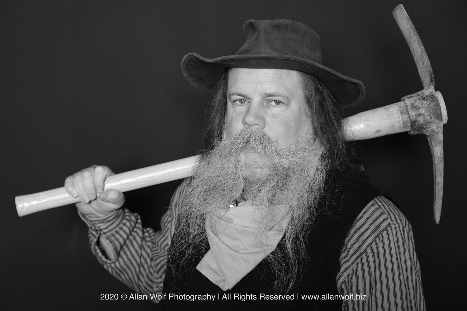Portraits - Allan Wolf Photography