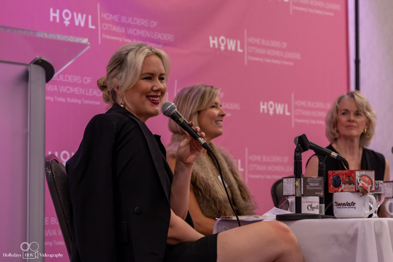 Interviews & Panels Gallery - Hollydays Inc.