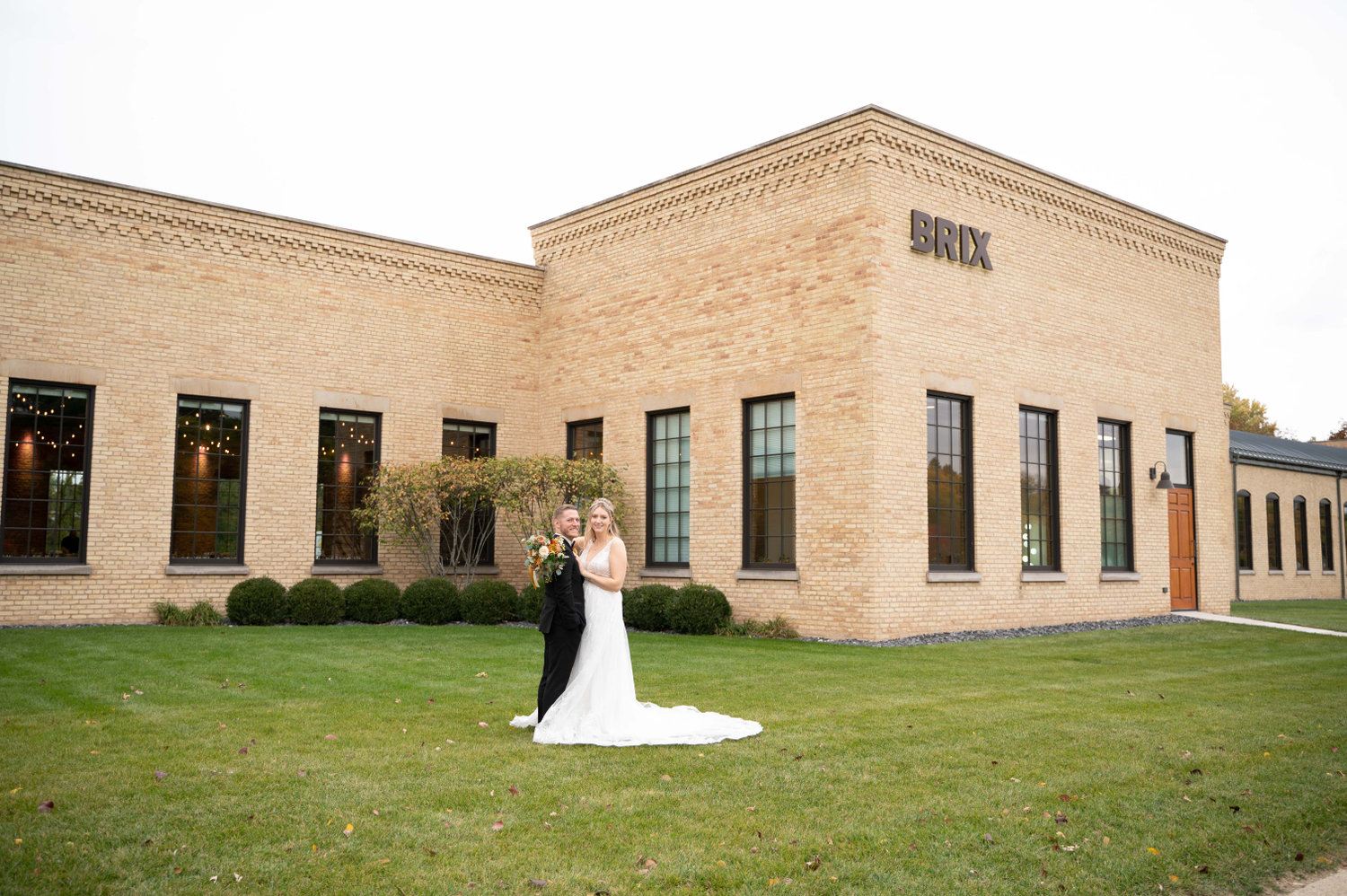 Brix on the Fox Wedding Venue - Northern Illinois Wedding Photographers ...