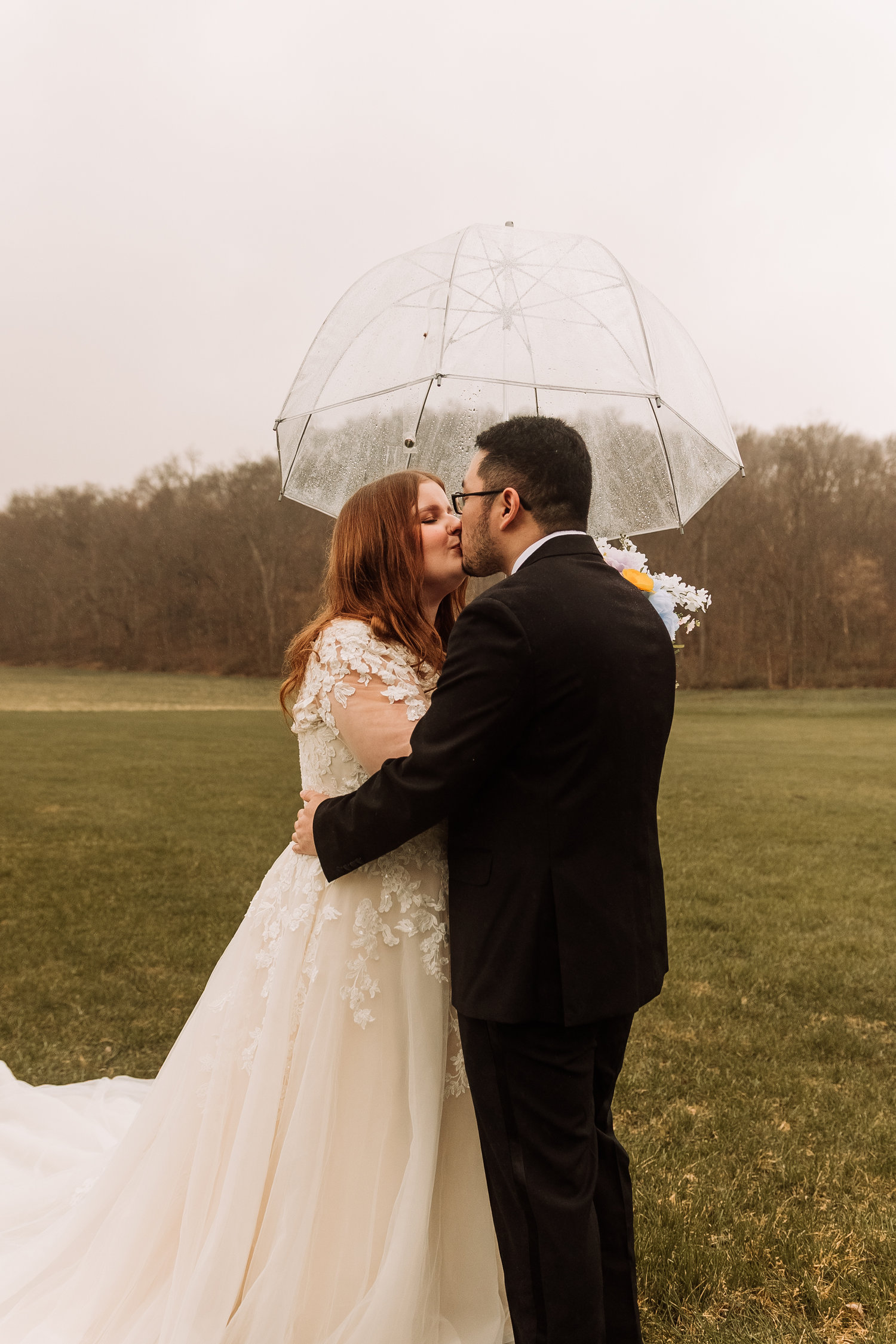 Sparta, WI Elopement at Justin Trails Resort - Photography by Hally