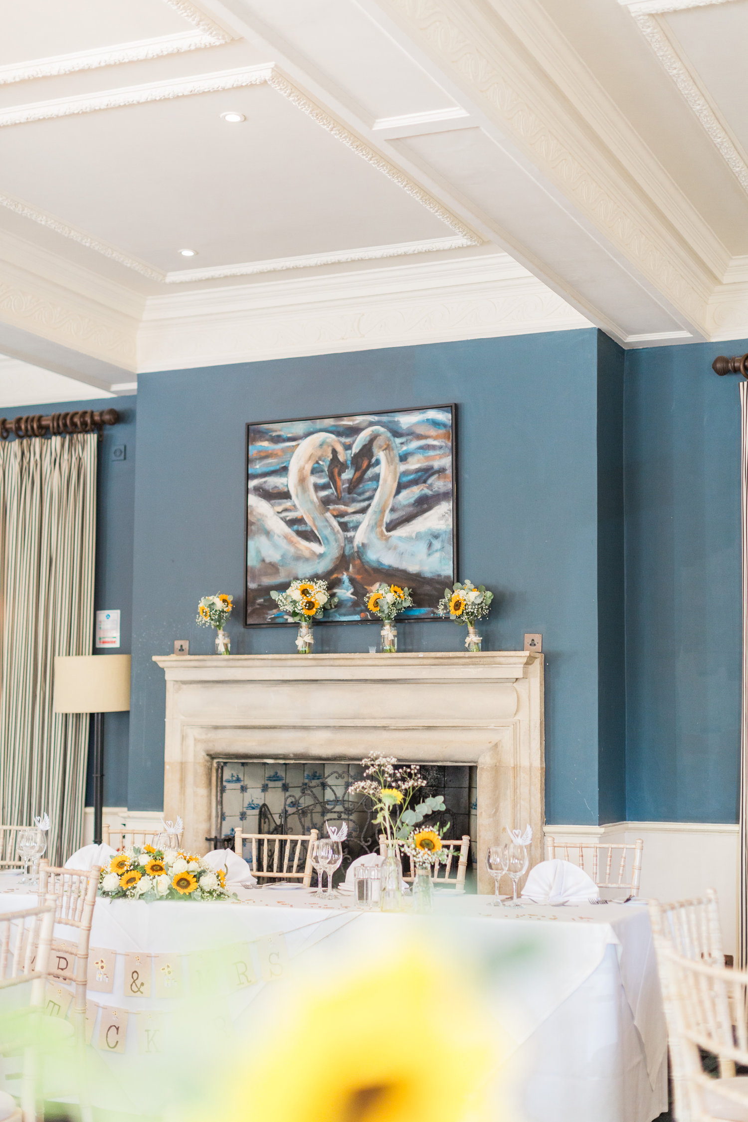 The Swan at Bibury Wedding - Hayley Elizabeth Photography