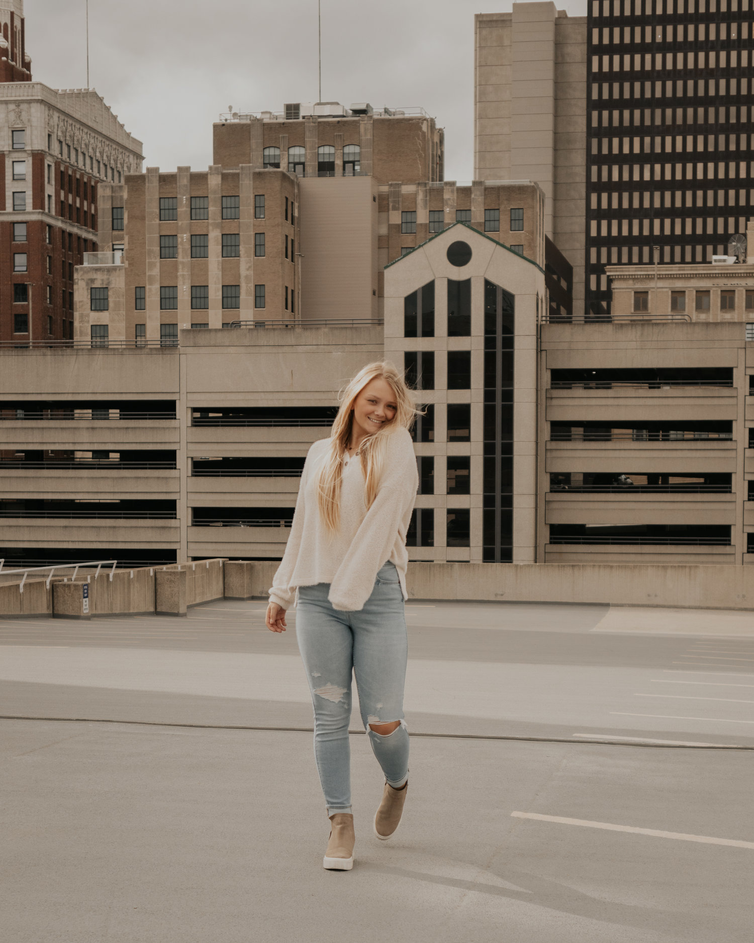 Seniors - Divan Studio