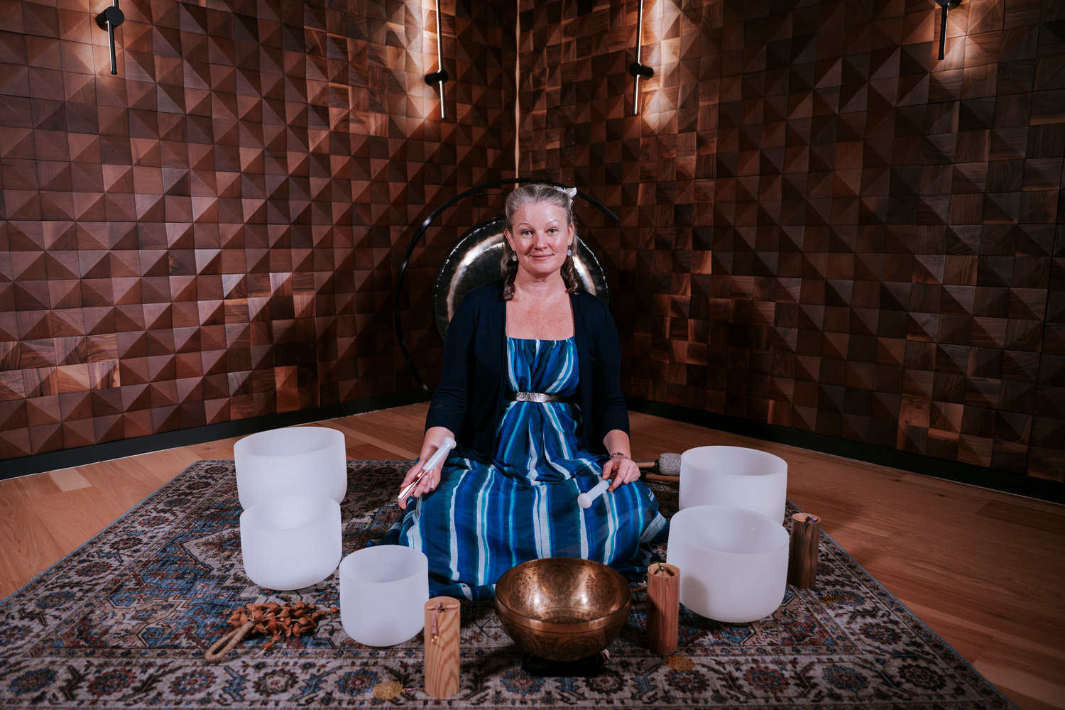 Laura | Wellness Portraits - The Vinyl Lens