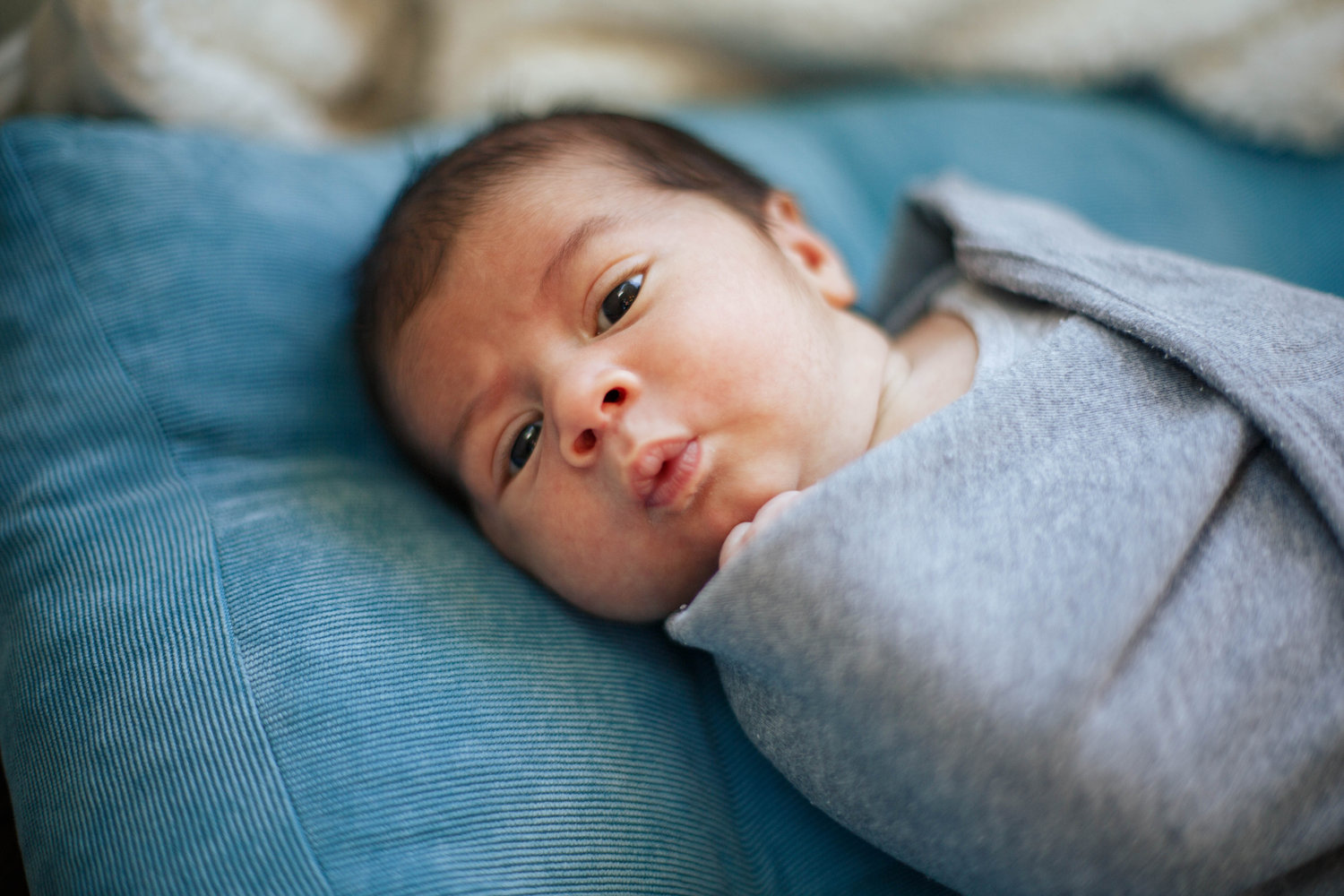 Newborn - Seattle Lifestyle Family, Maternity and Newborn Photographer