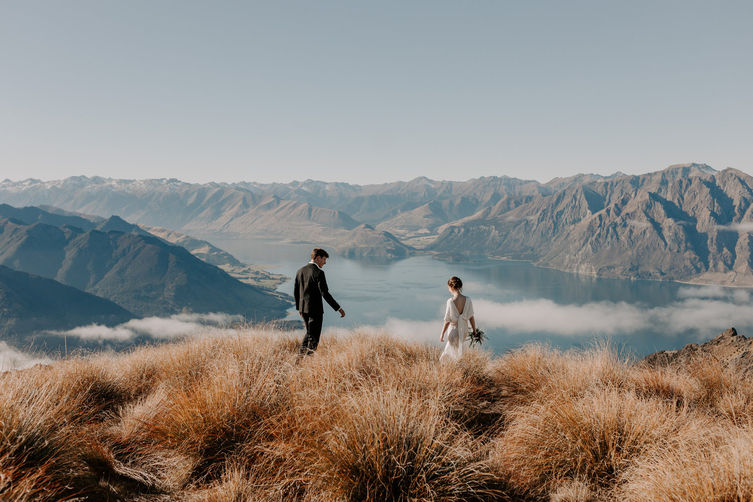 Contact- Wedding & Portrait Photographer - Roy Byrne