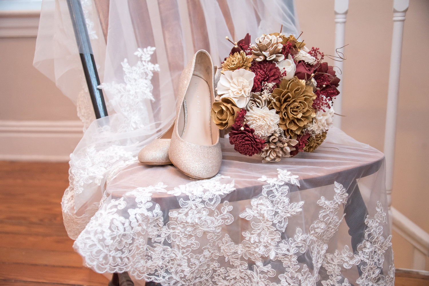 Contact - Central Virginia Photographer - Heather Perry as Hapyma Photos