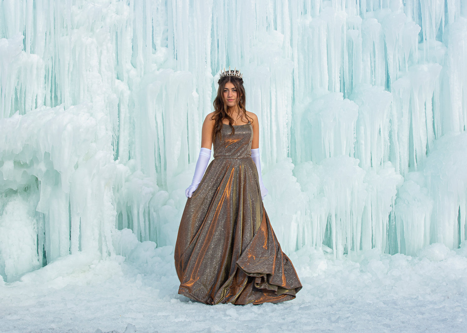 How to Capture Stunning Winter Portraits at Utah’s Ice Castles