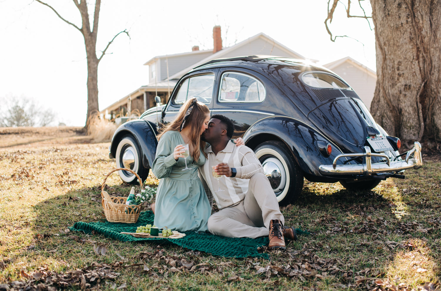 The Best Props to Bring to a Photoshoot - Olivia Paige Photography ...