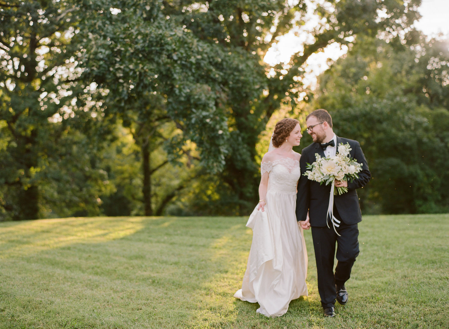 Timeless Elegant Wedding - Melissa and Gary Photography