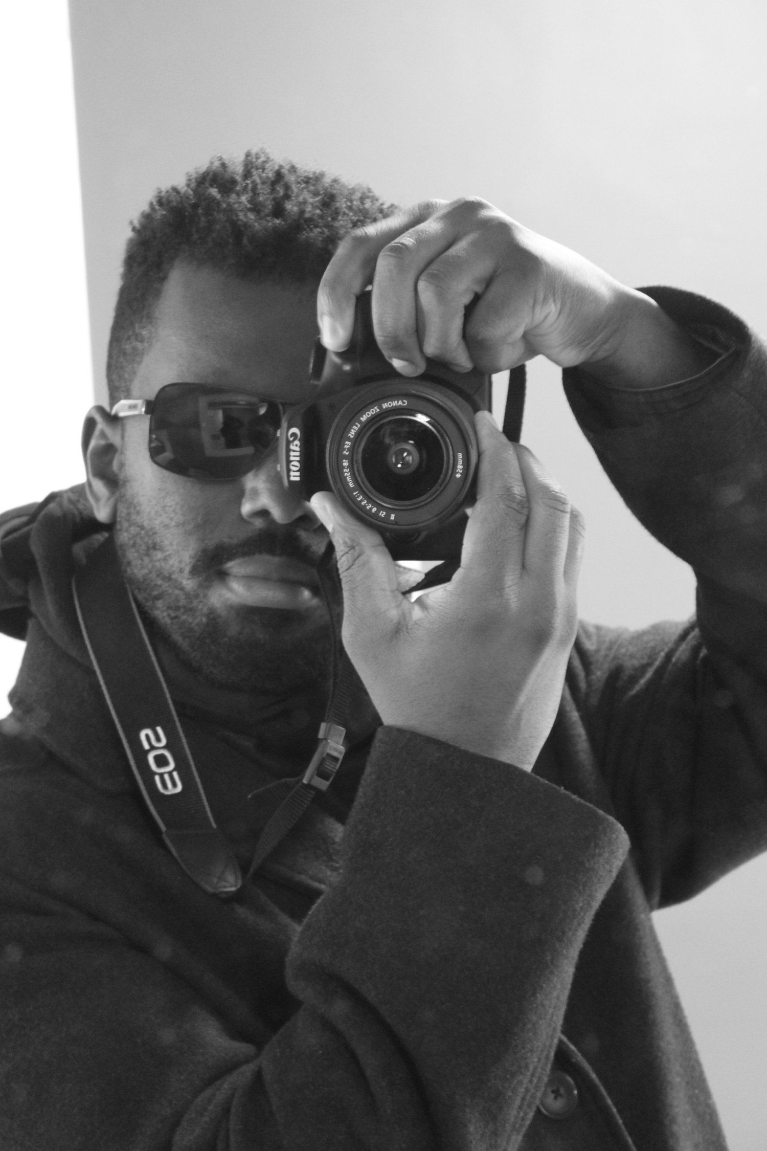 Contact Us - Visuals 4 The Future's Photography Services