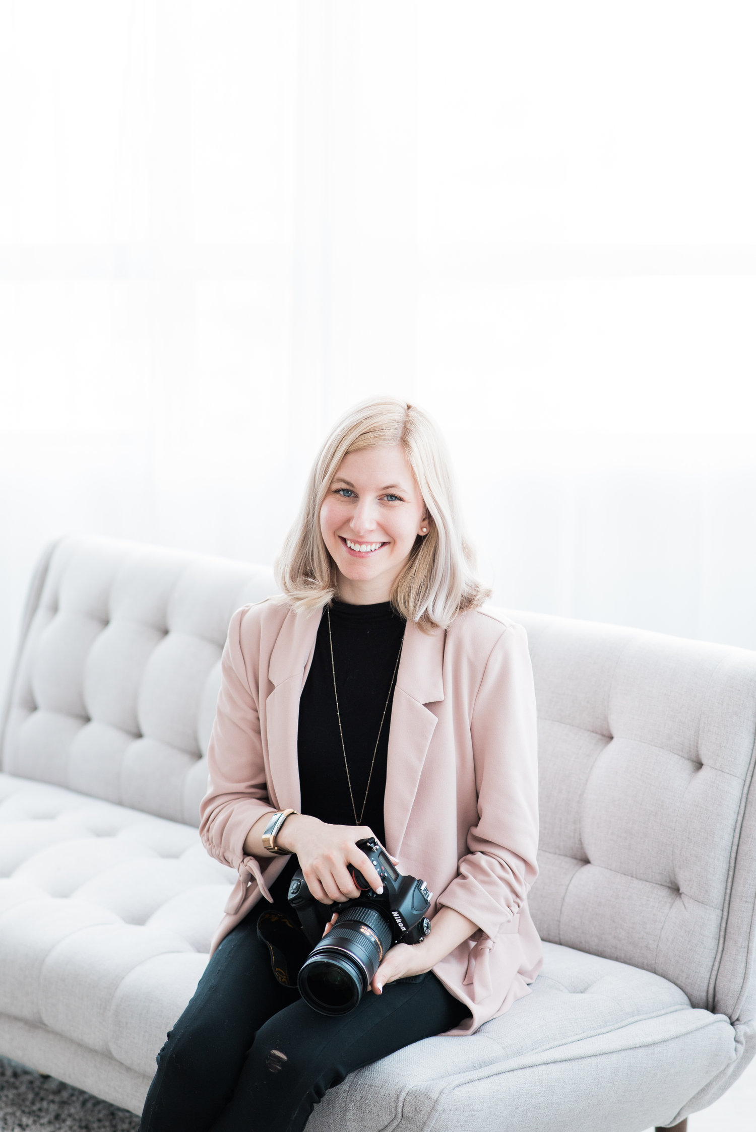 About Me - Whimsical Ottawa Wedding & Engagement Photography | Amy ...