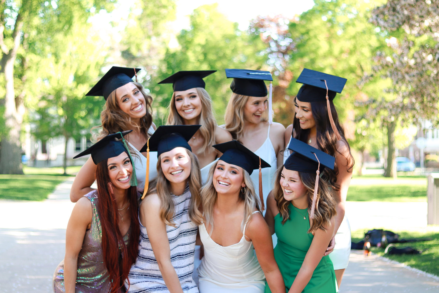 College graduation photos - Lizzy Fasching Photography