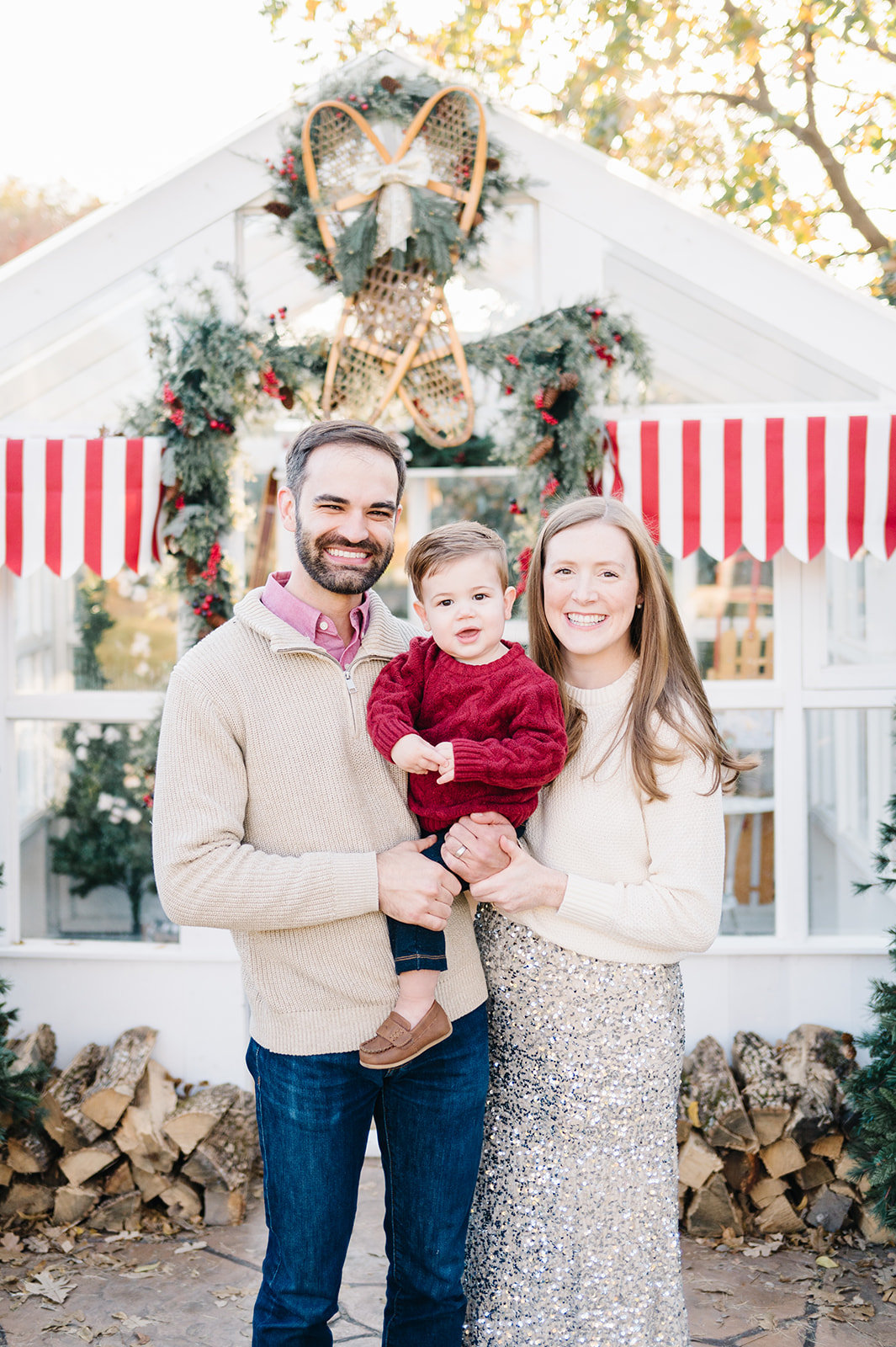 Christmas Mini Session - Lily & Lilacs Photography