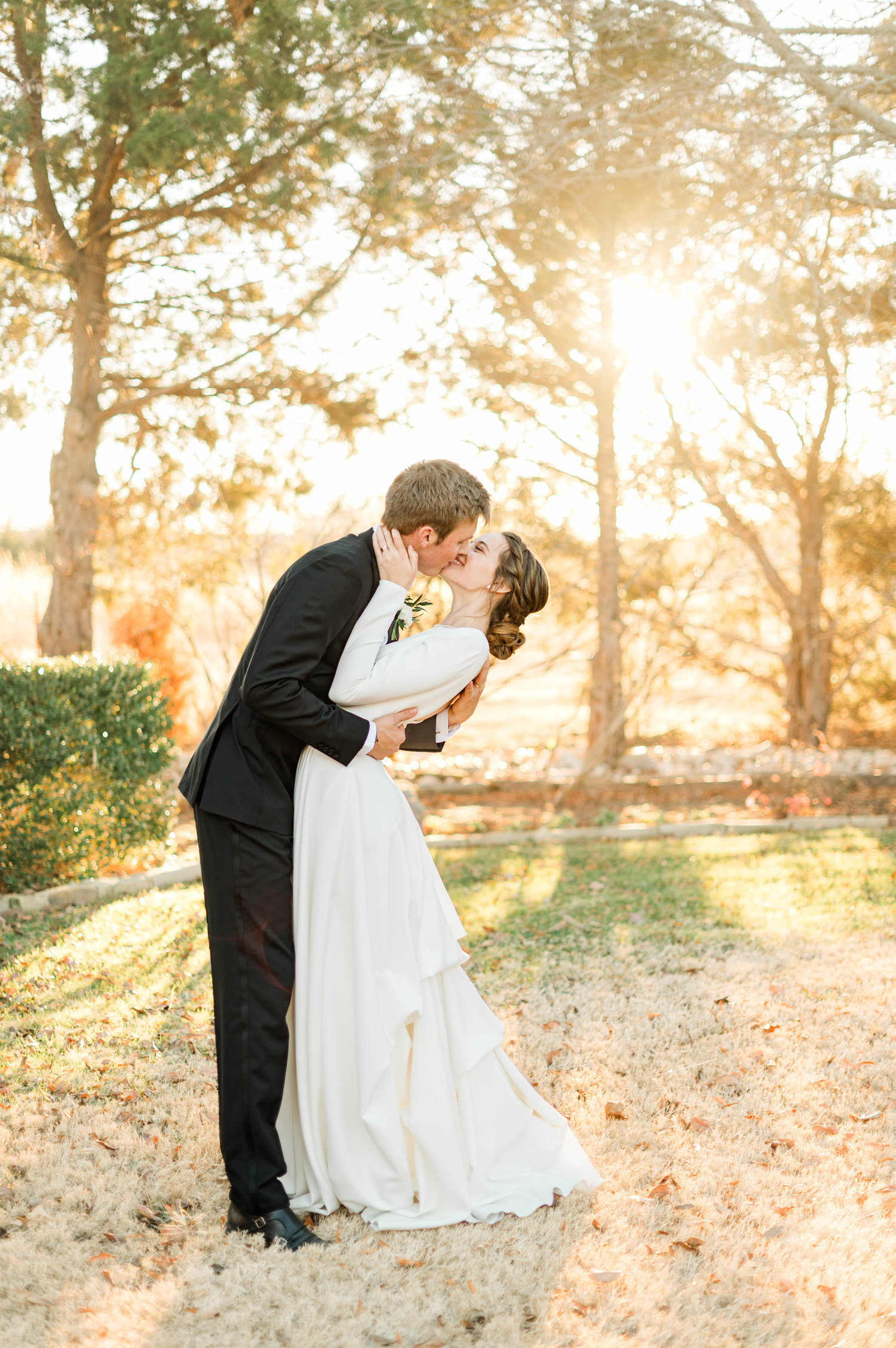Lizzie and Tim's Wedding at St. Francis Xavier in Stillwater, OK - Michelle Buscemi Photography ...