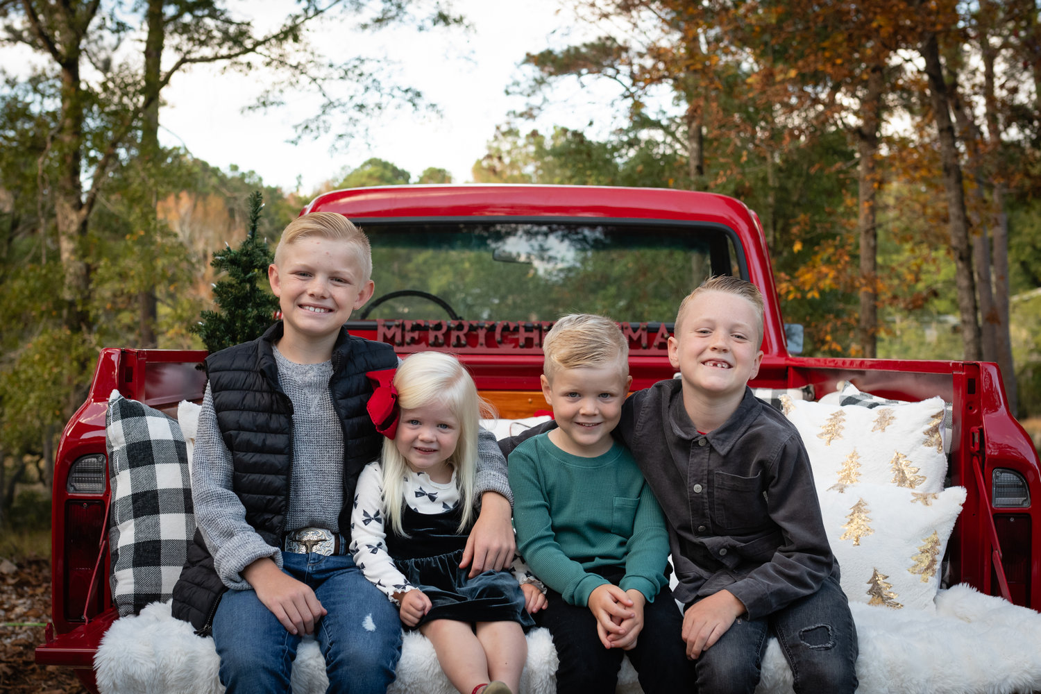 Tis the busiest season! - Stephanie Savas Photography