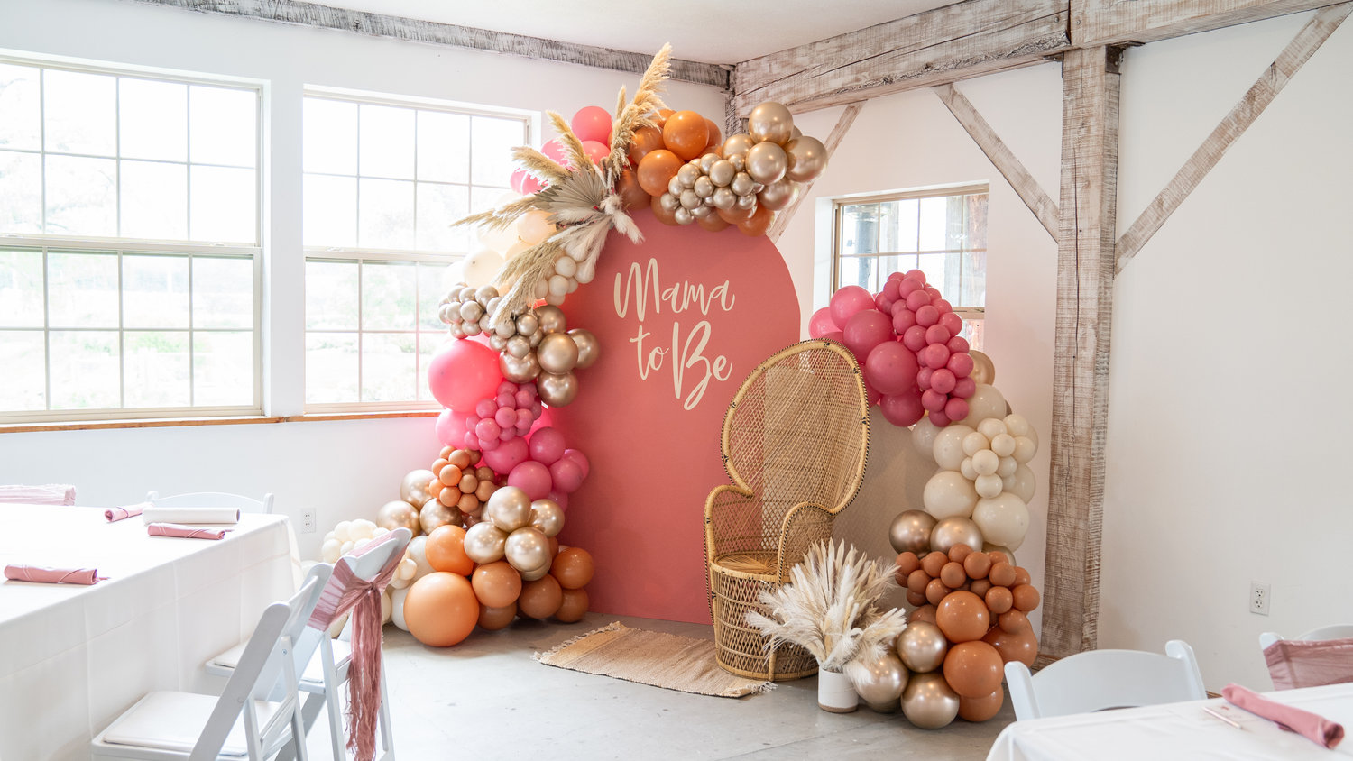 Balloon + Backdrops - Estela Events
