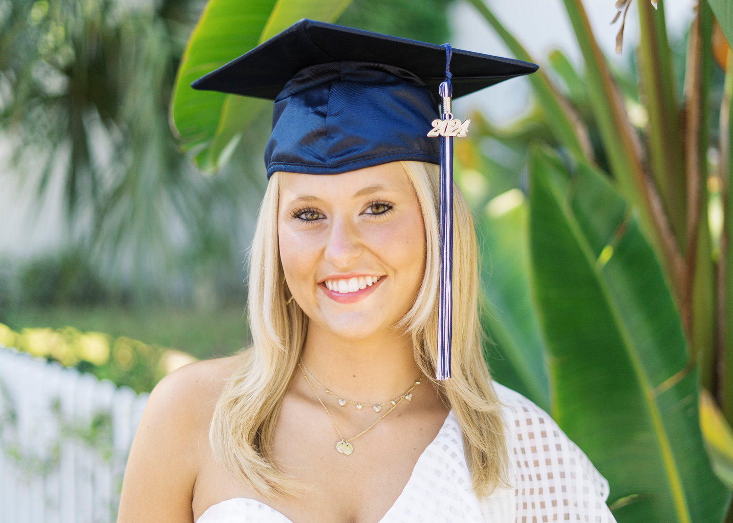 Senior + Graduation - Bouquet Photography