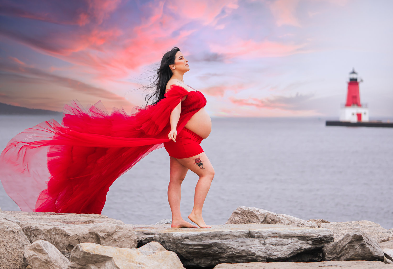 Dramatic Maternity Photos - Cyclops Girl Photos & Video
