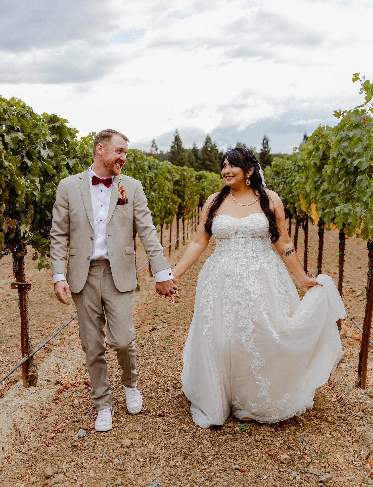 Wedding and Elopement pricing and information - Eva Nelson Photo